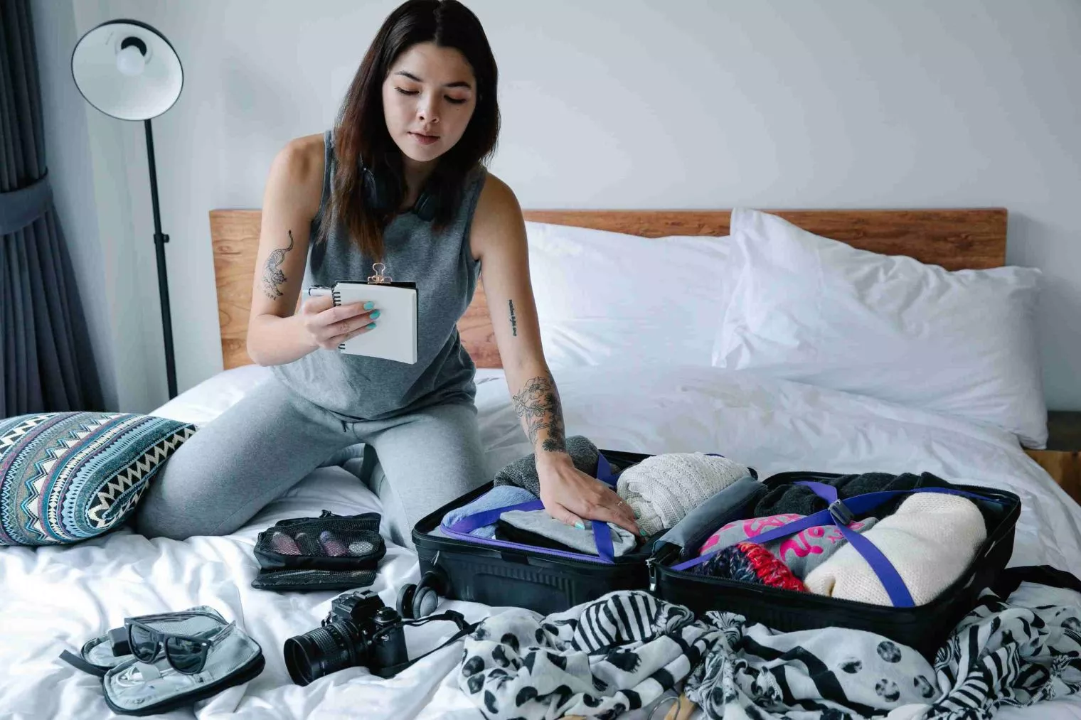 Barang yang Wajib Dibawa saat Liburan di Musim Hujan :: Fitie :: Artikel